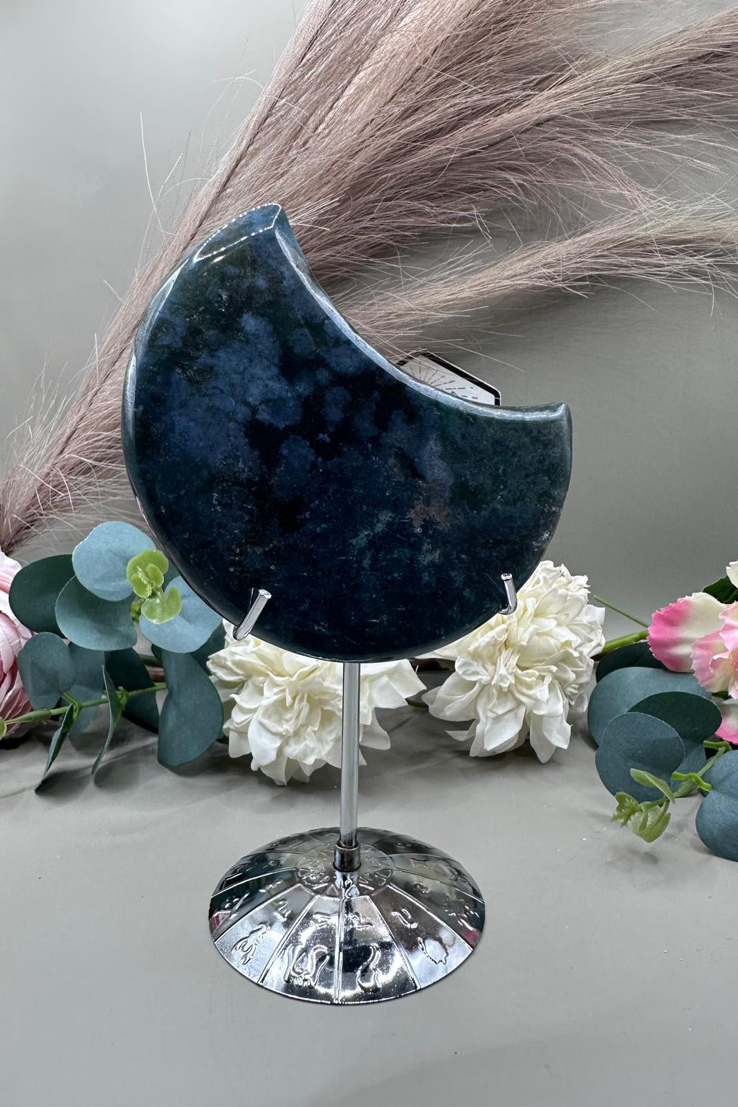 Moss Agate Crescent Moon Carving | Growth & Heart Healing | I Love ...